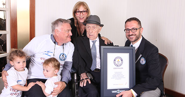 Guinness World Records certifica al señor Israel Kristal como el hombre ...
