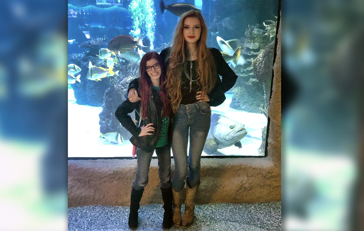 Rarest form of discordant twinning | Guinness World Records